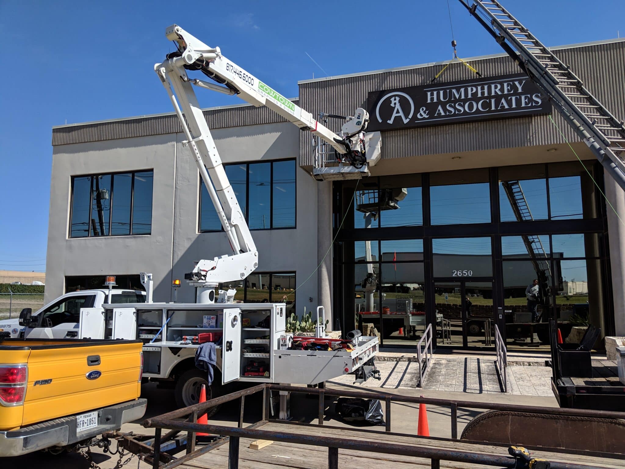 5 Reasons Why Custom Company Signage Is Worth Every Penny